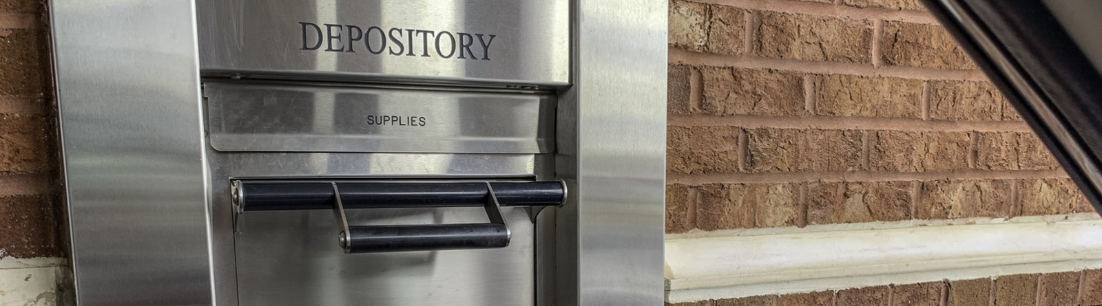 Night Depository | First Bank of the Lake